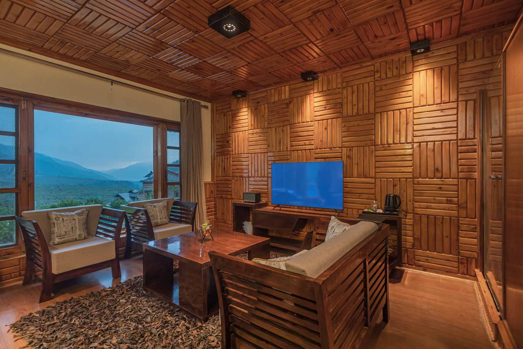 monarch manor 002 – What's Next?